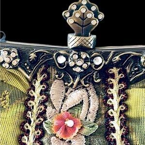 Estilo | Bags | Vintage Estilo Lace And Floral Handbag | Poshmark